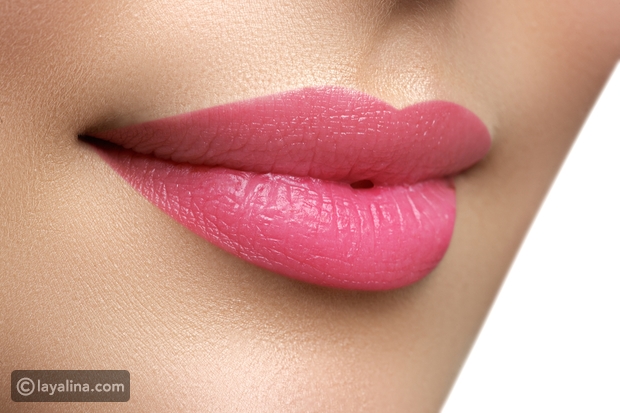طبقي أحمر الشفاه كالمحترفين واحصلي على شفاه ممتلئة وجذابة - فيديو ليالينا